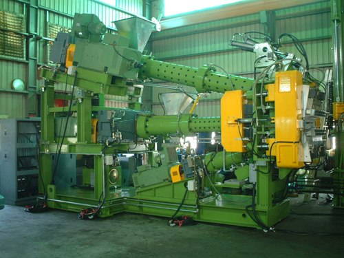 Triplex Extruder For Tire Tread & Side-Wall Extrusion | Tire Machines ...